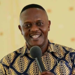 Meet Our Team – Organic Outreach International